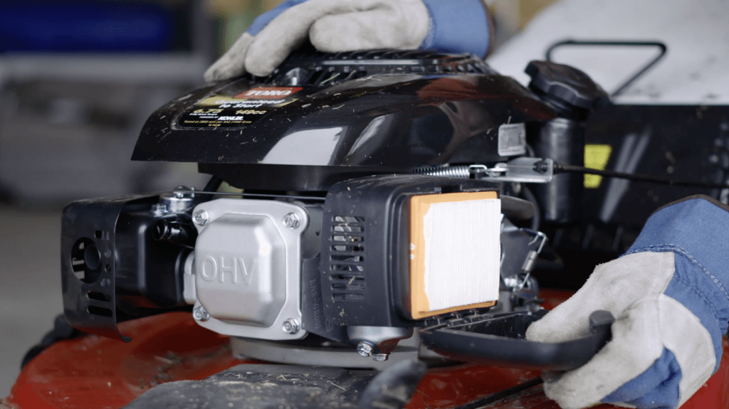 How to Replace the Air Filter on a Lawn Mower | Toro YardCare